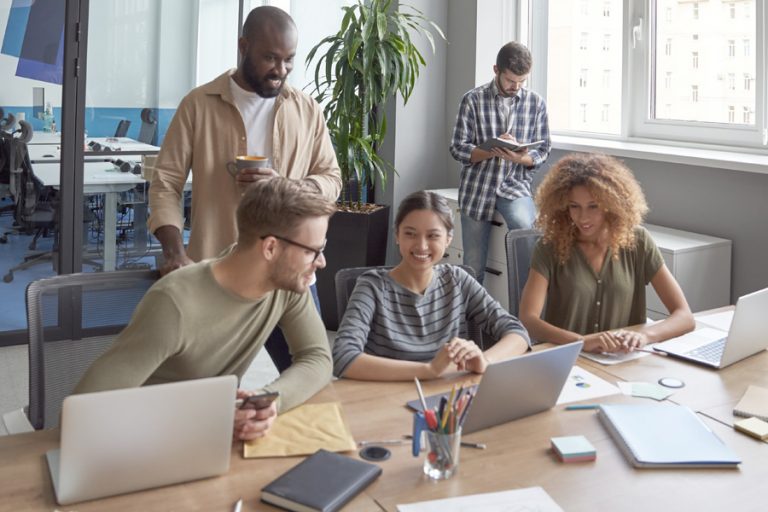 How to Increase Tech Performance at Your Startup Business | Aurosign